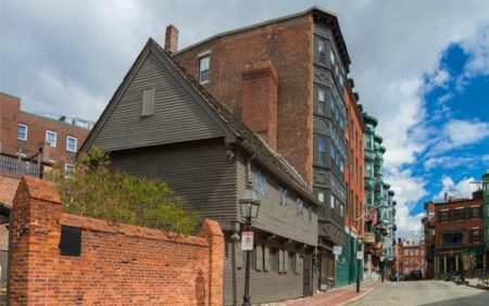 Boston's Founding: Unveiling Its Puritan Origins and Legacy - Boston Weekly